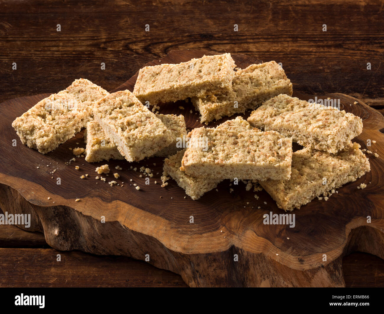 Almond shortbread snacks hi-res stock photography and images - Alamy
