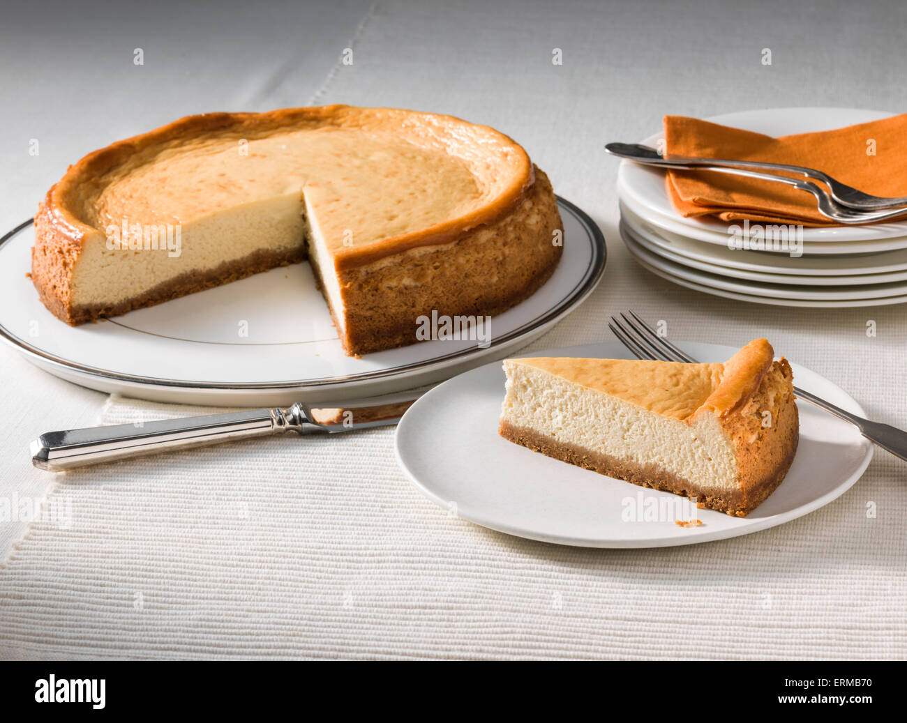 Chessecake hi-res stock photography and images - Alamy