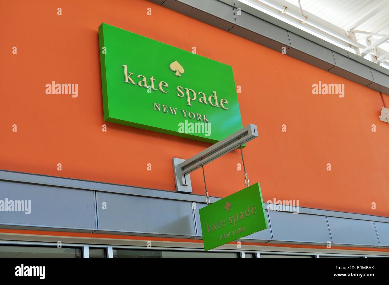 Kate Spade-New York store front Stock Photo - Alamy
