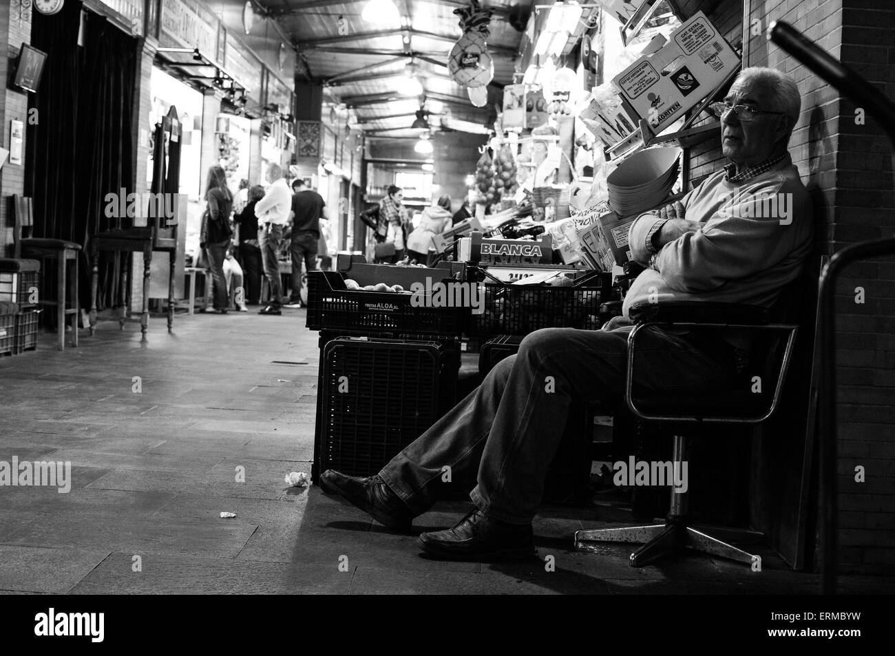 Old man chillin hi-res stock photography and images - Alamy