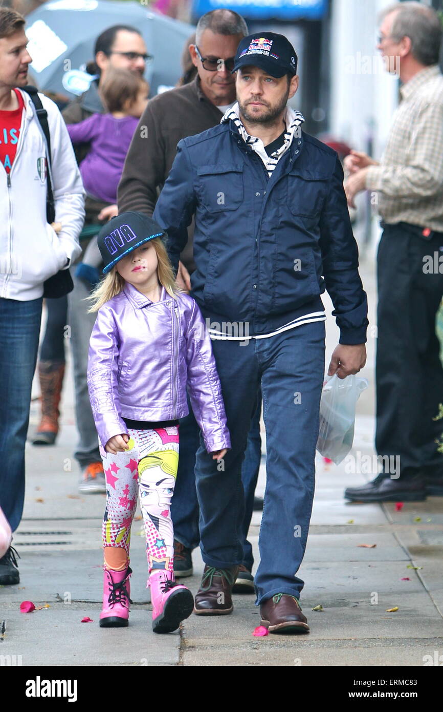 Jason Priestley Family