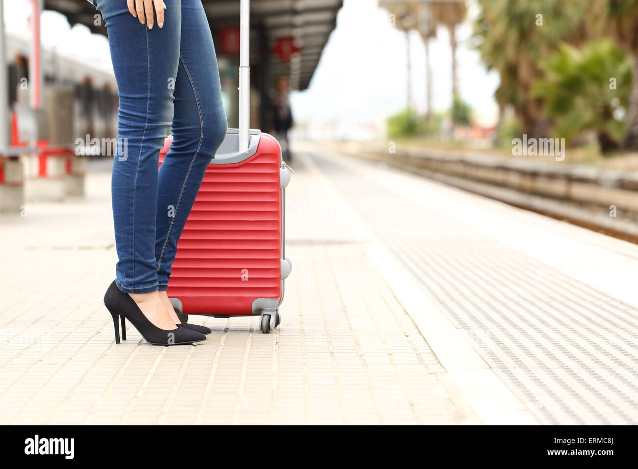 Side view passenger train hi-res stock photography and images - Alamy