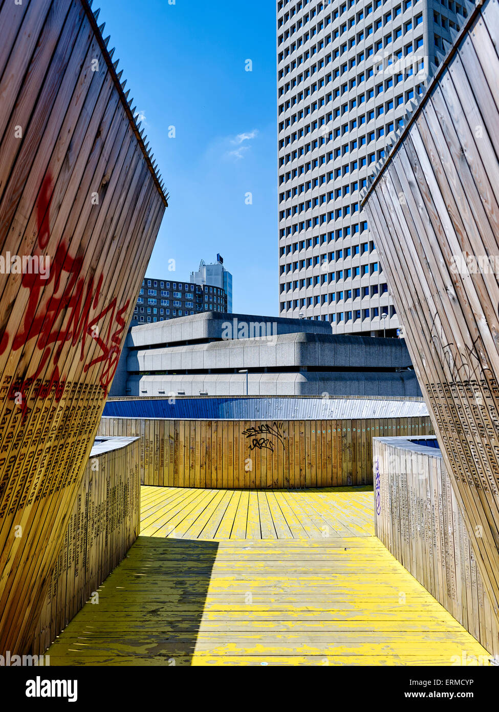 Luchtsingel yellow bridge hi-res stock photography and images - Alamy