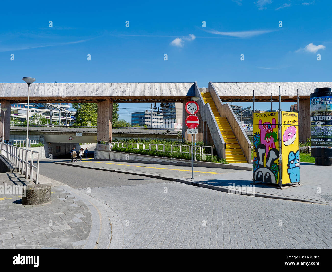 De Luchtsingel in Rotterdam, The Netherlands, a connection between ...