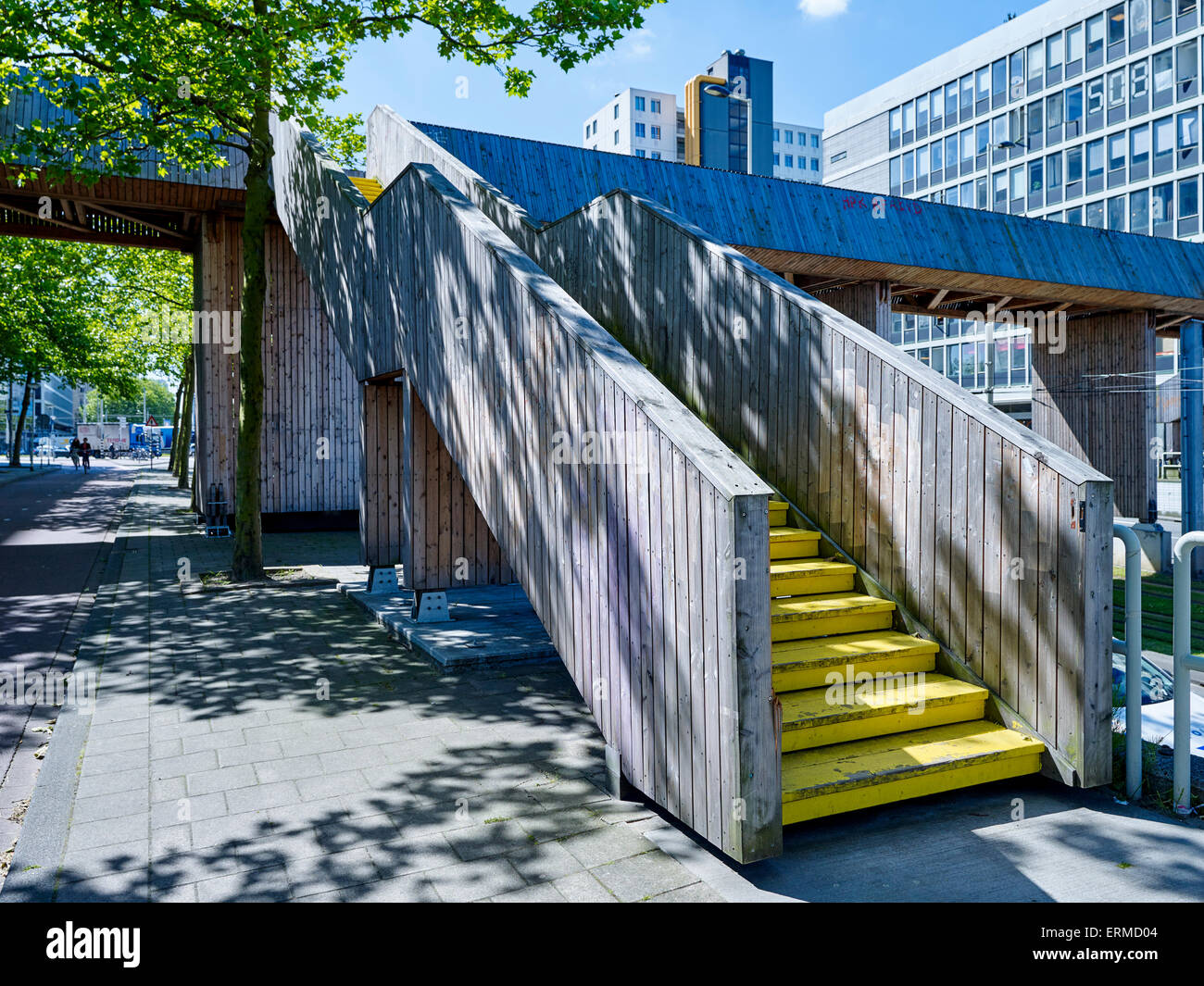 De Luchtsingel in Rotterdam, The Netherlands, a connection between ...