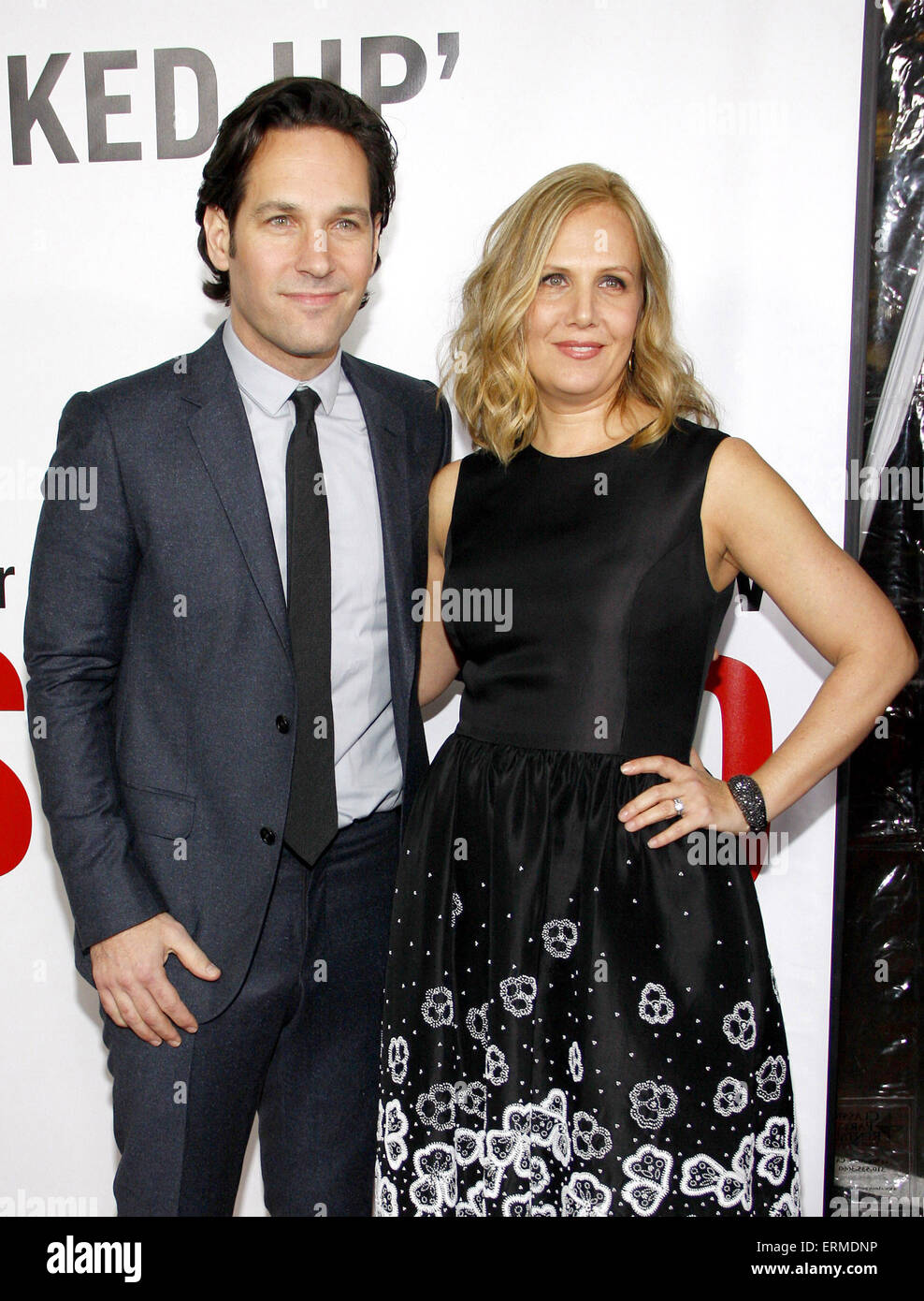 Paul Rudd and Julie Yaeger Stock Photo - Alamy