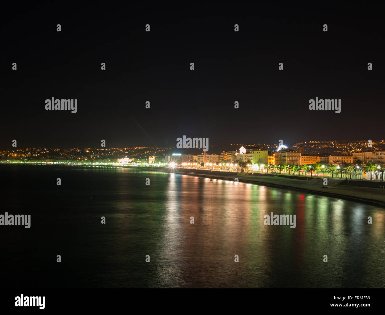 Night scene city promenade hi-res stock photography and images - Alamy
