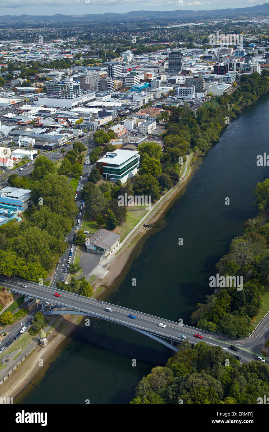 Waikato River and Victoria Bridge (1910), Hamilton, Waikato, North ...