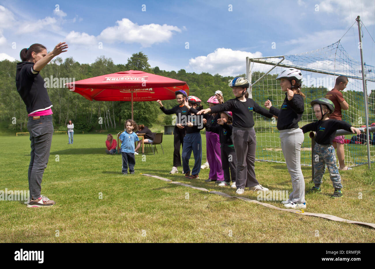 Girl racing boys hi-res stock photography and images - Alamy