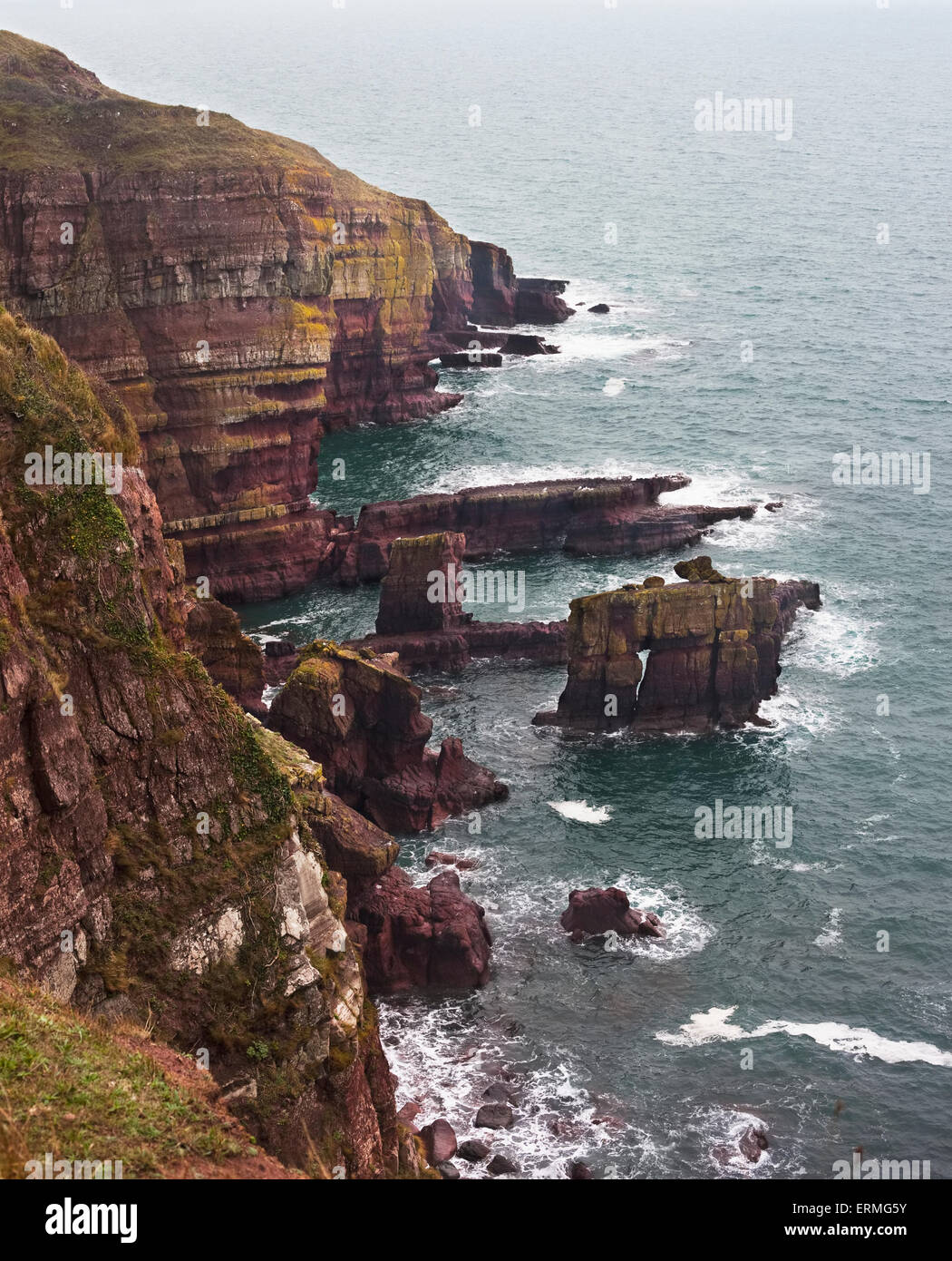 Stackpole formation hi-res stock photography and images - Alamy