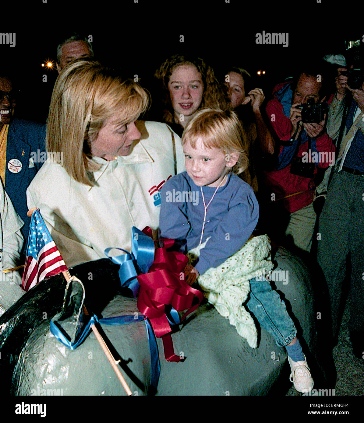 Bill clinton in 1992 hi-res stock photography and images - Alamy