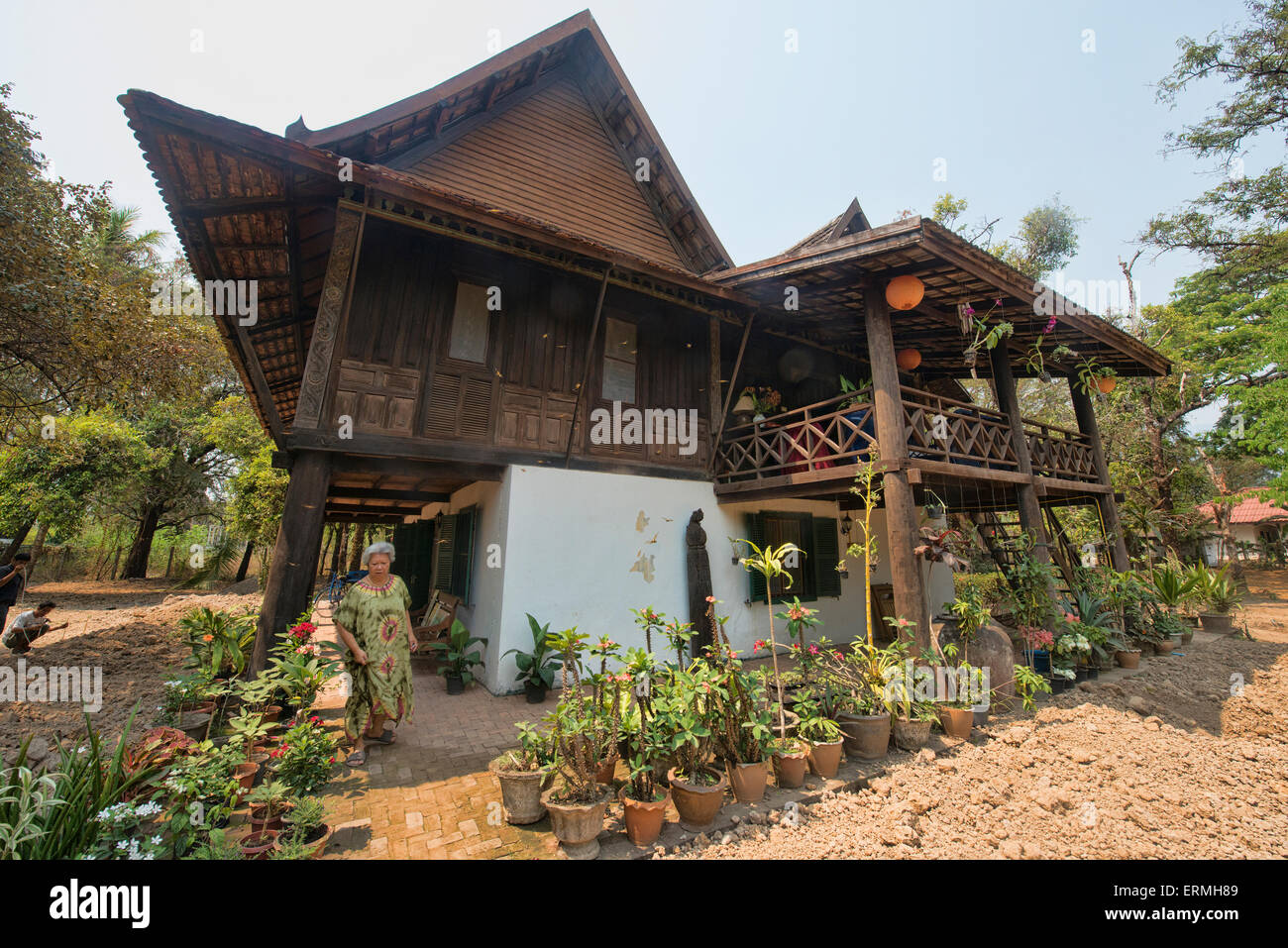Teak house hi-res stock photography and images - Alamy