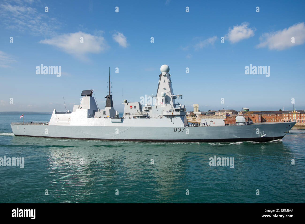The British Royal Navy Type 45 Destroyer, HMS Duncan (D37), entering ...
