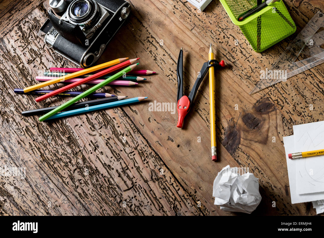 Artists creative work table Stock Photo - Alamy