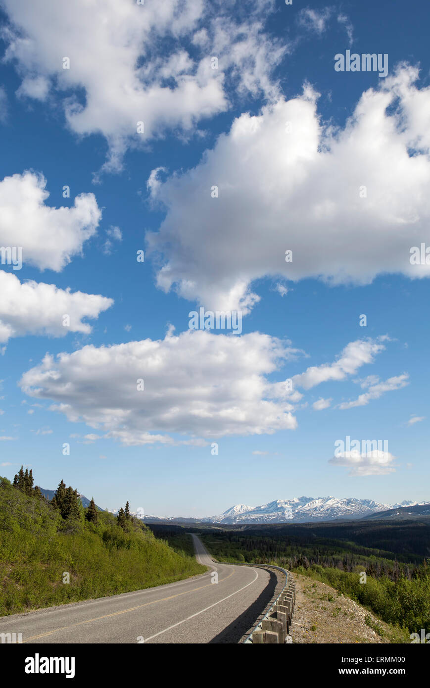 Highway in the clouds hi-res stock photography and images - Alamy