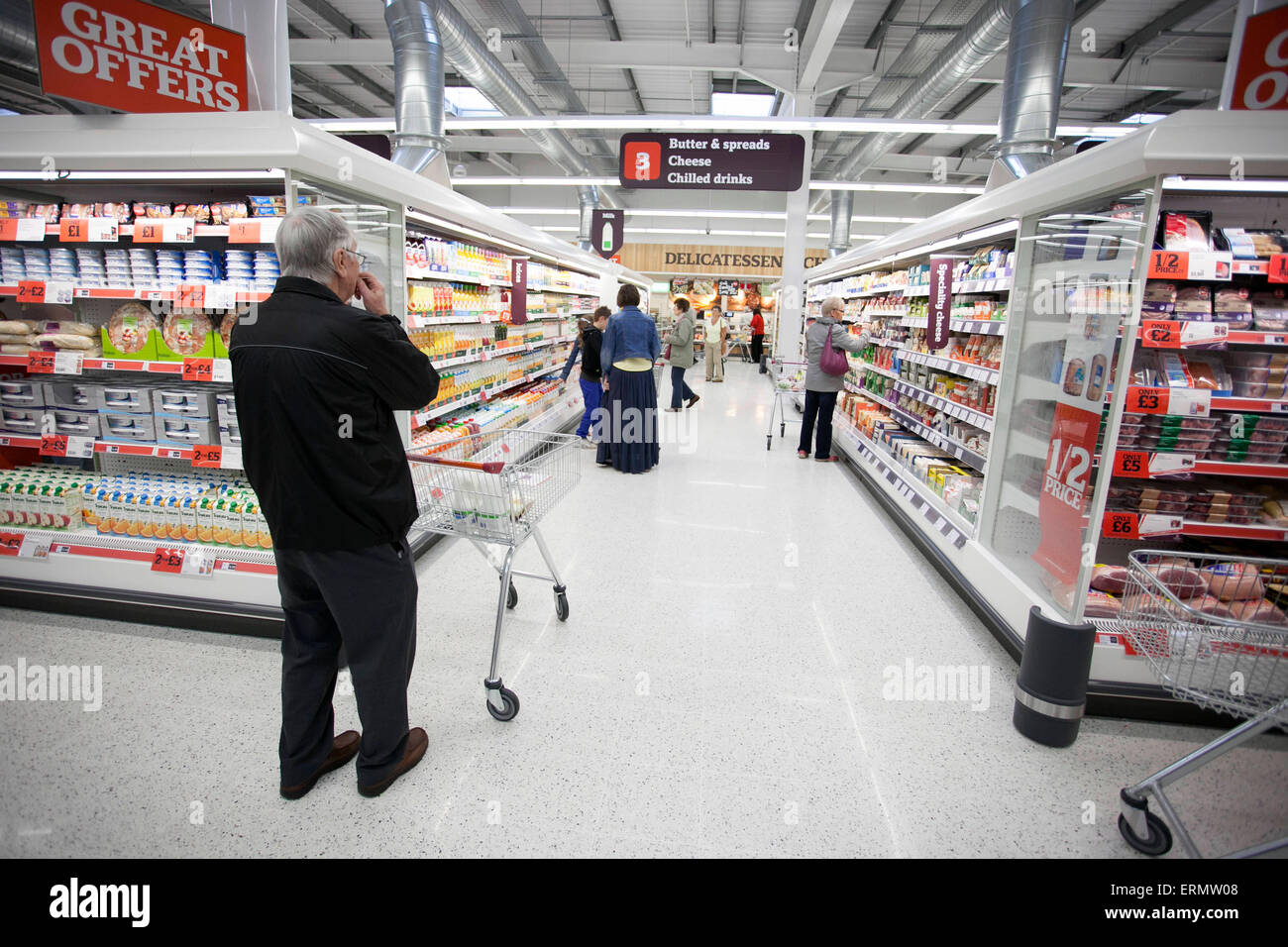 Shoppers in a Sainsbury's supermarket Stock Photo - Alamy