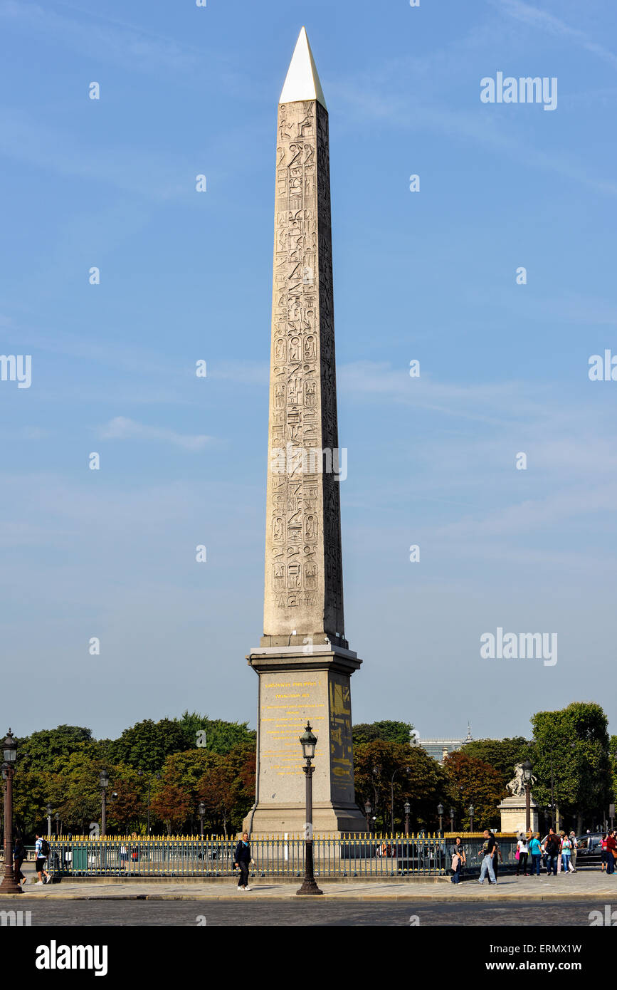 Obelisk of Luxor, Place de la Concorde, Paris, France Stock Photo - Alamy
