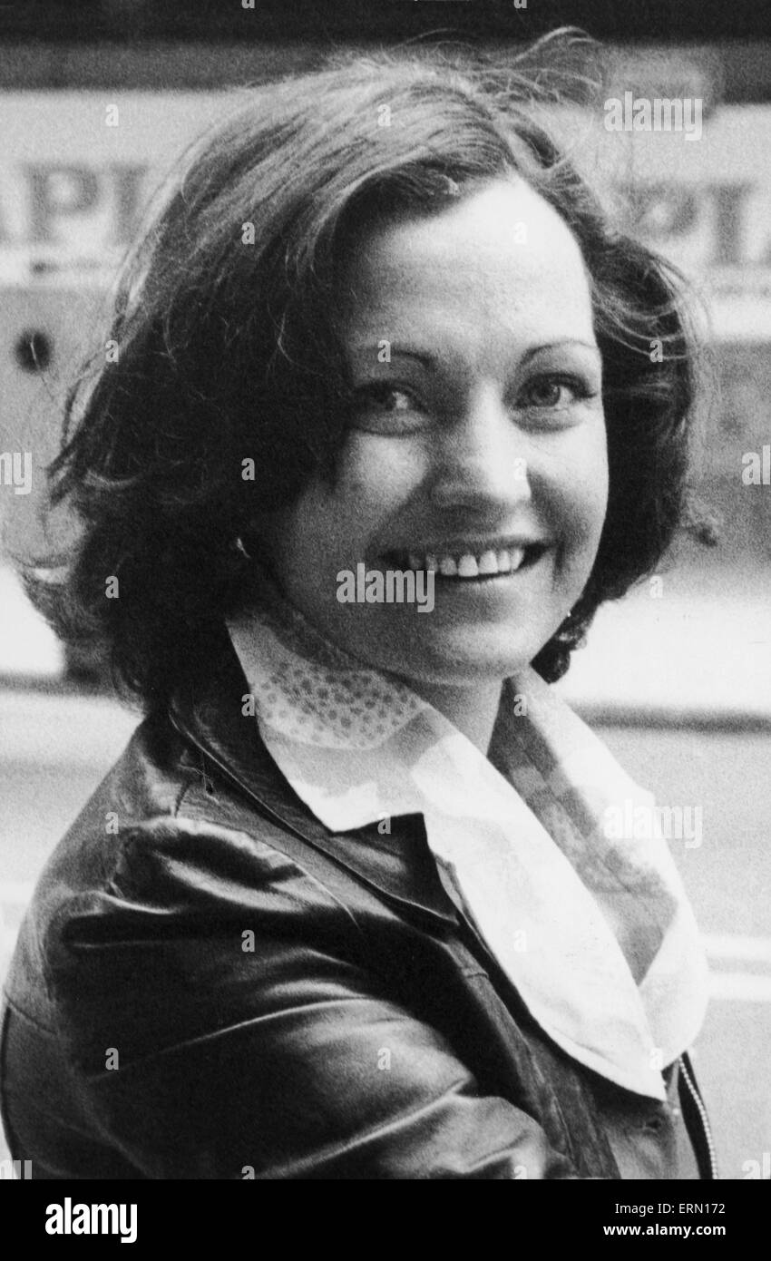 Peace movement northern ireland hi-res stock photography and images - Alamy