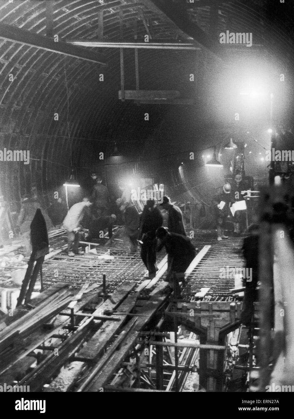 Clyde tunnel glasgow Black and White Stock Photos & Images - Alamy