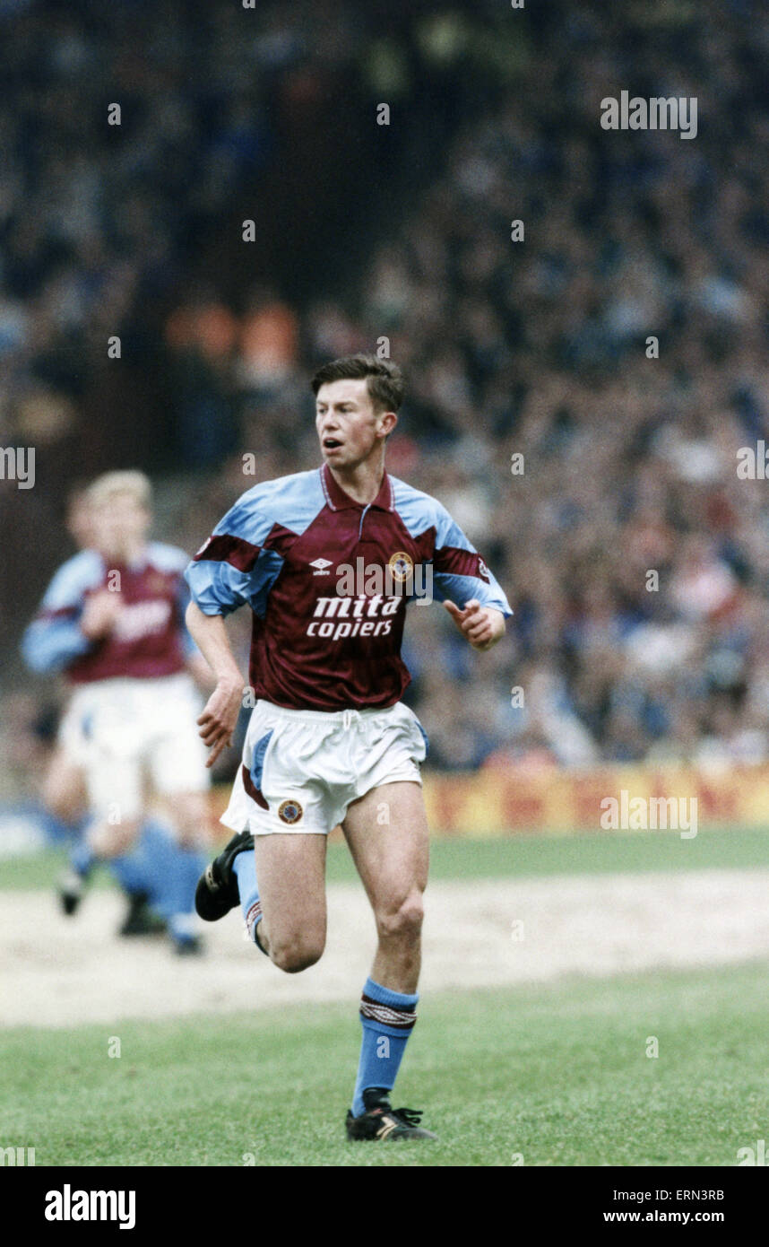 Steve Froggatt, Aston Villa Football Player, Winger, 1991 - 1994, 35 ...