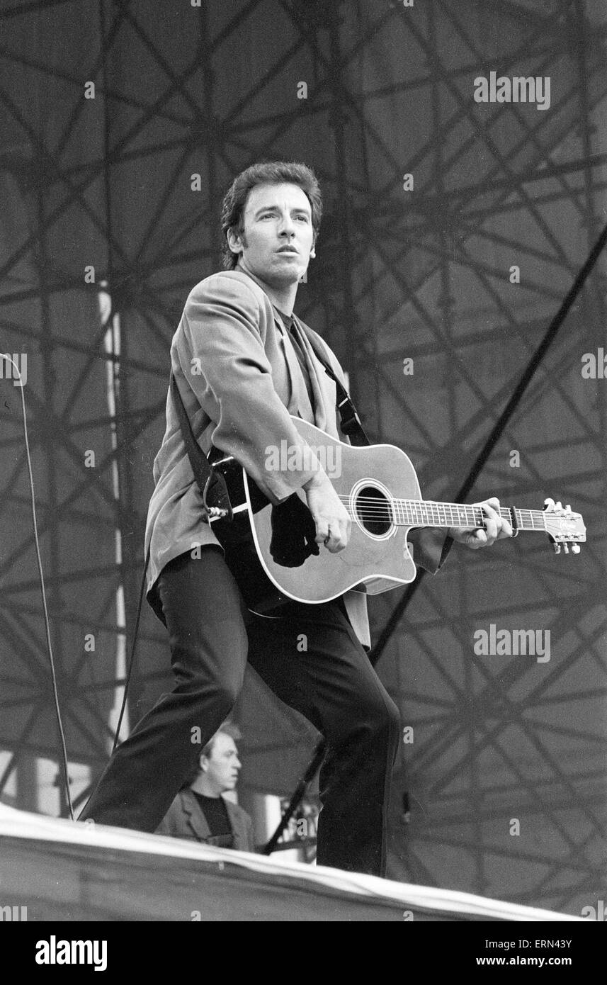 Bruce springsteen 1980s hi-res stock photography and images - Alamy