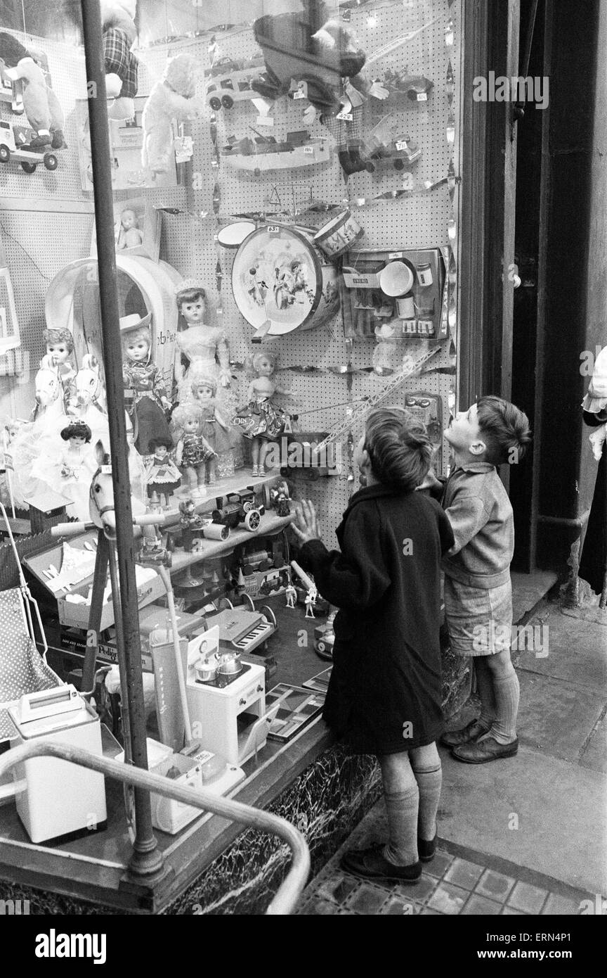 1960s toy shop hi-res stock photography and images - Alamy