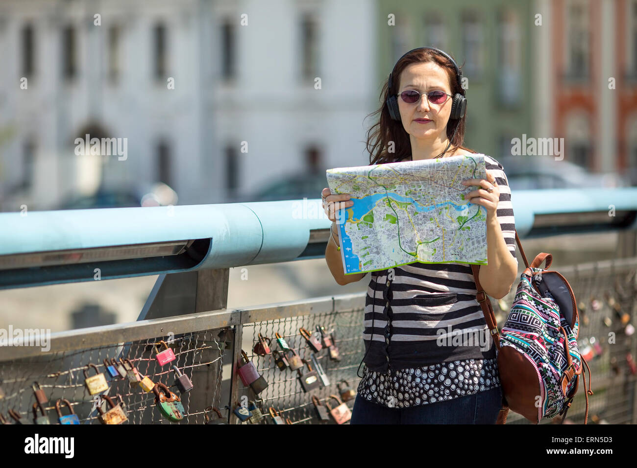 Female tourist guide hi-res stock photography and images - Alamy