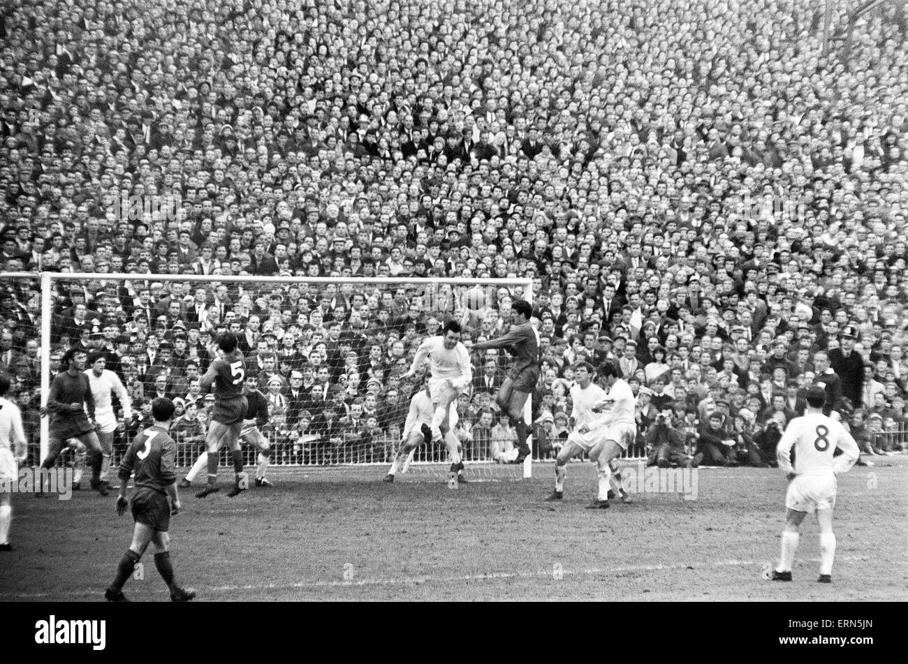 FA Cup Semi Final match at Villa Park. West Bromwich Albion 2 v ...