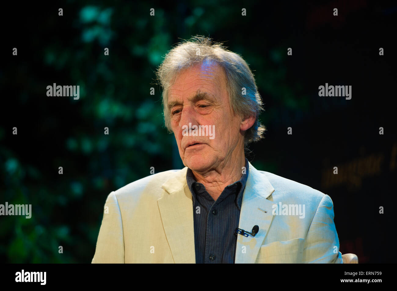 English journalist hi-res stock photography and images - Alamy