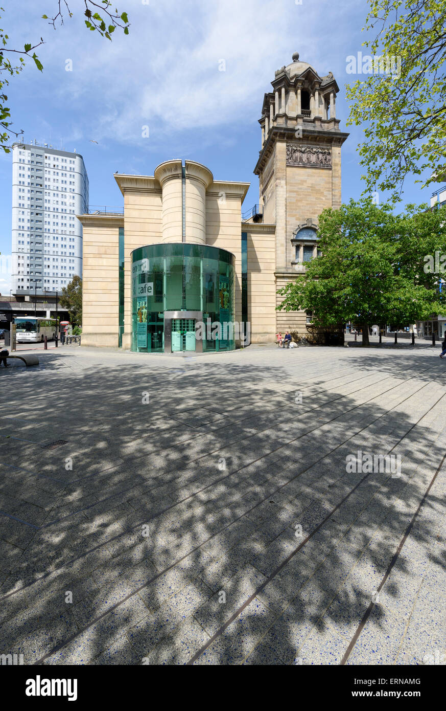 The Laing Art Gallery in Newcastle upon Tyne Stock Photo - Alamy