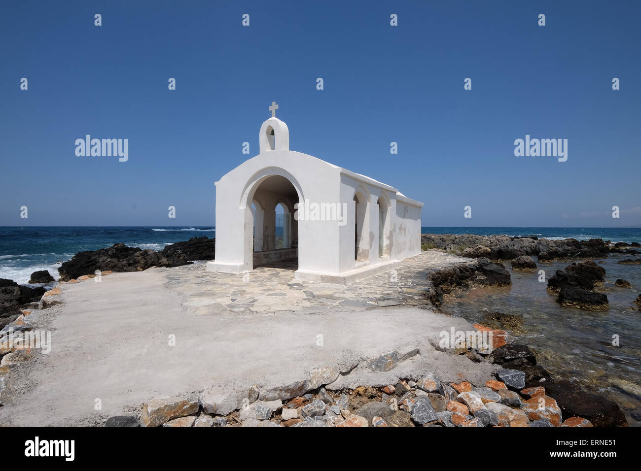 Little church crete hi-res stock photography and images - Alamy