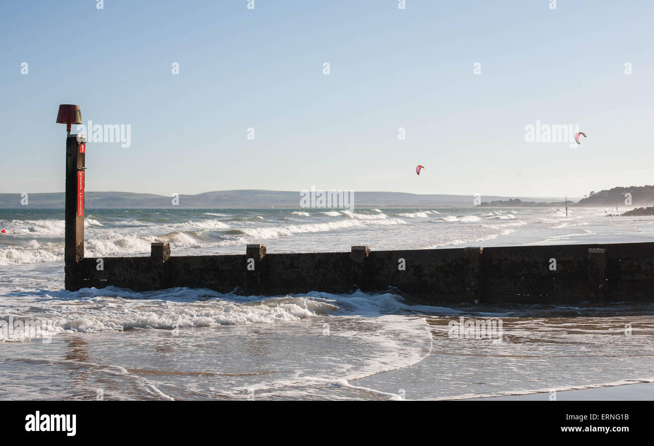 Kite surfers enjoying the high winds on Bournemouth beach Stock Photo ...