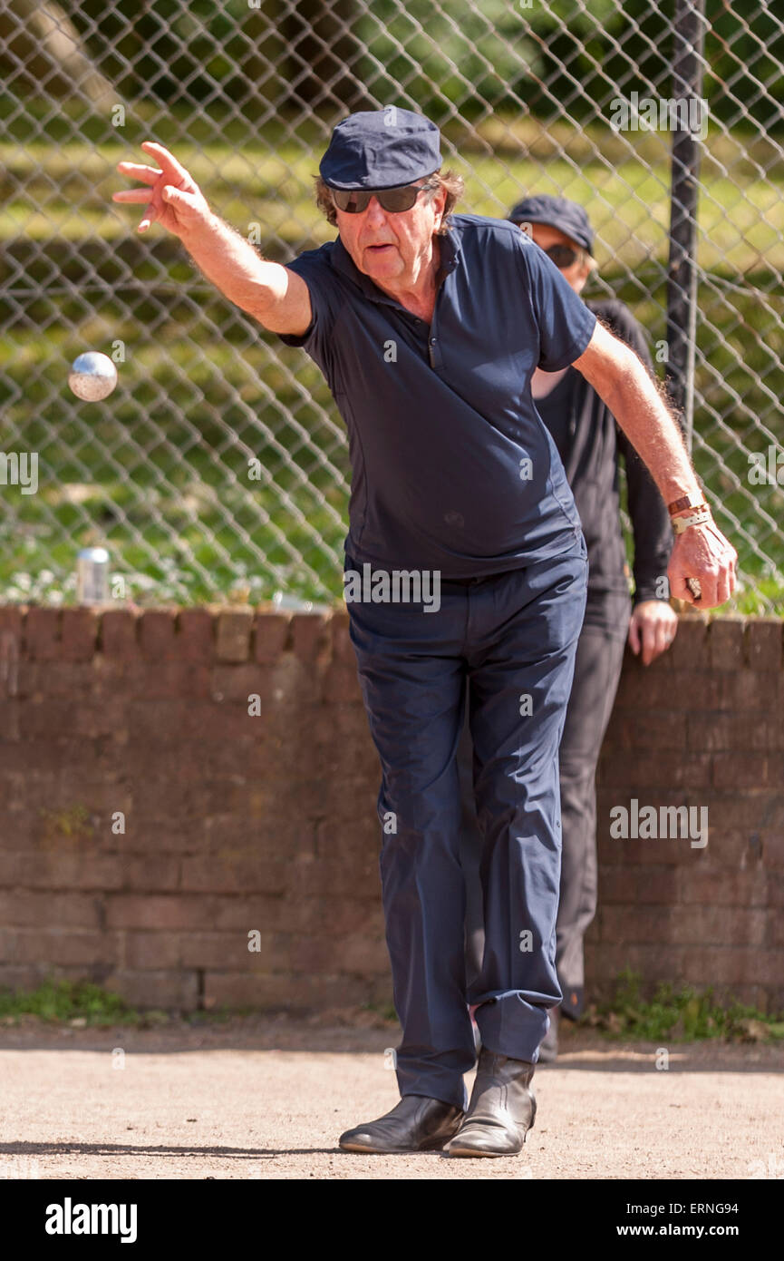 London, UK. 5 June 2015. Eric Idle, Monty Python star, plays in a ...