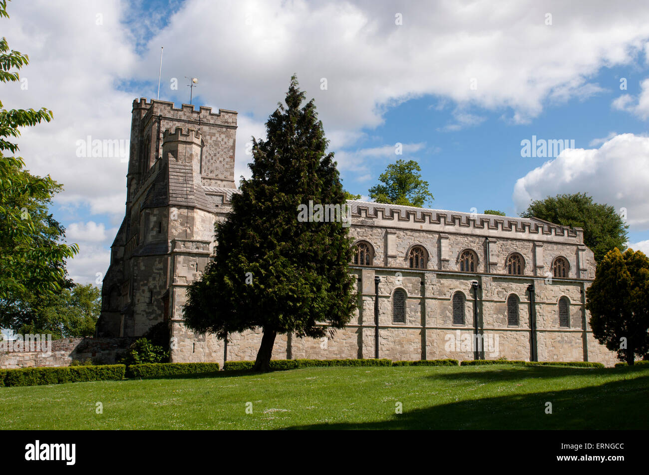 Priory church dunstable hi-res stock photography and images - Alamy