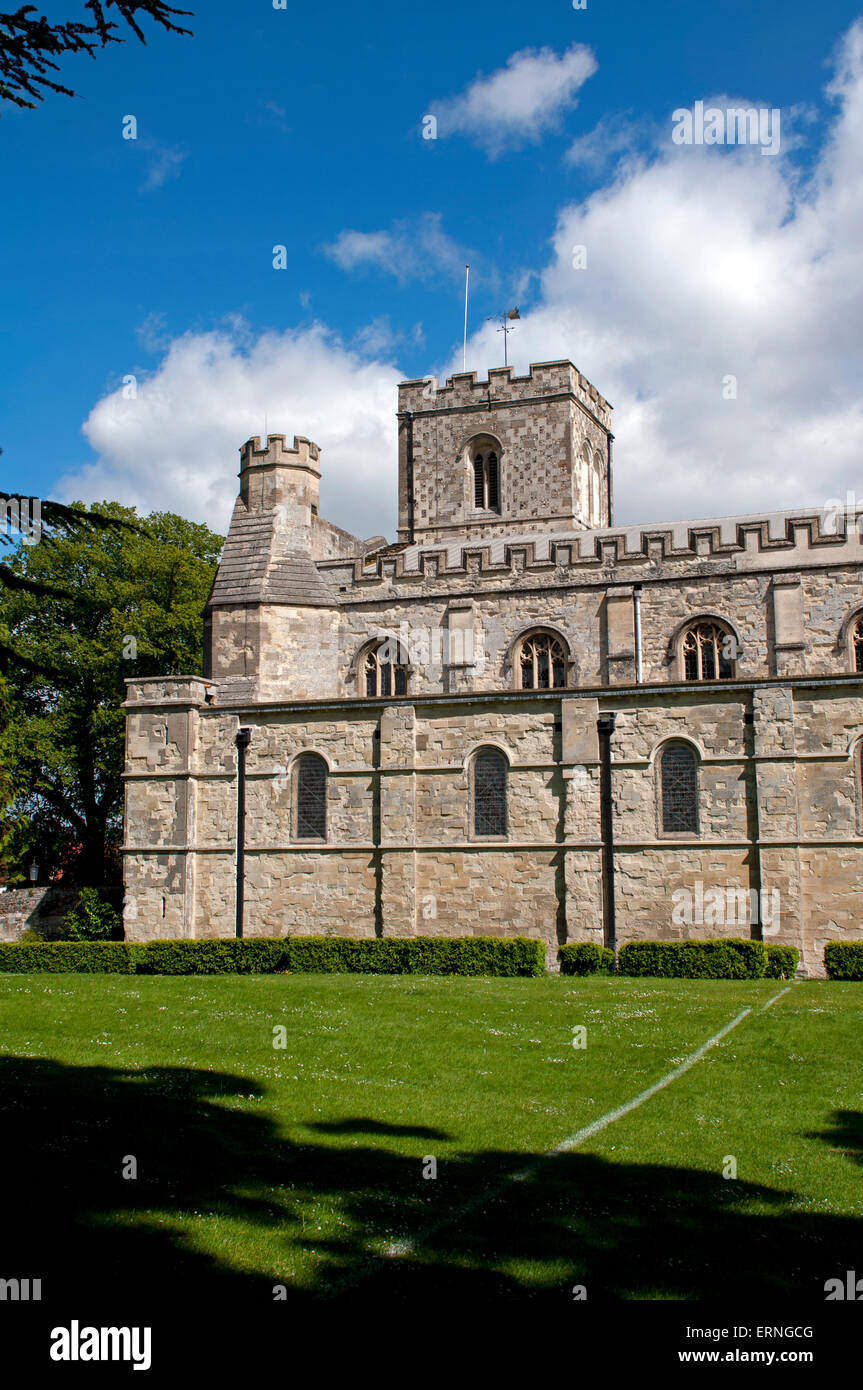 Priory church dunstable hi-res stock photography and images - Alamy