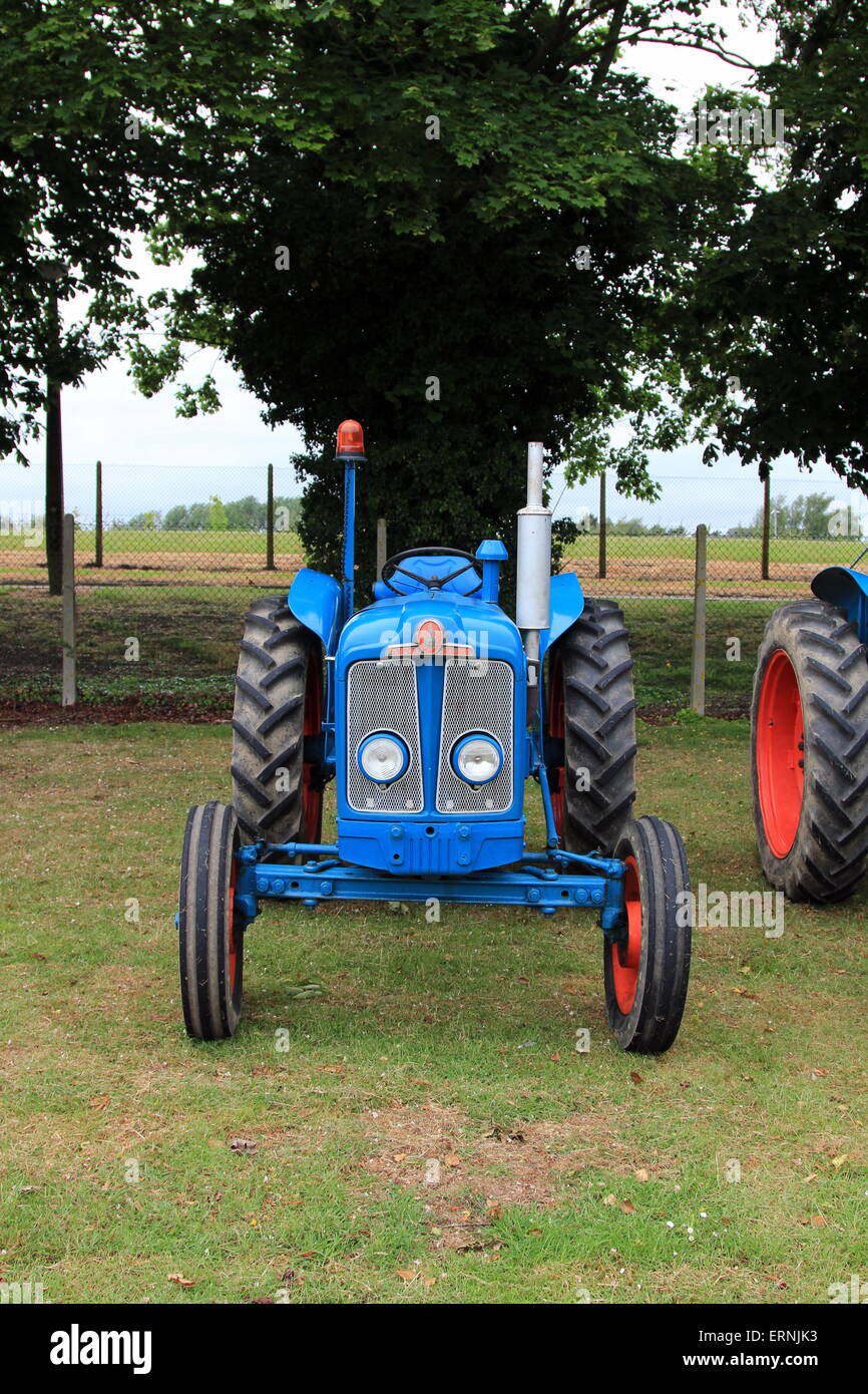 Fordson super major hi-res stock photography and images - Alamy