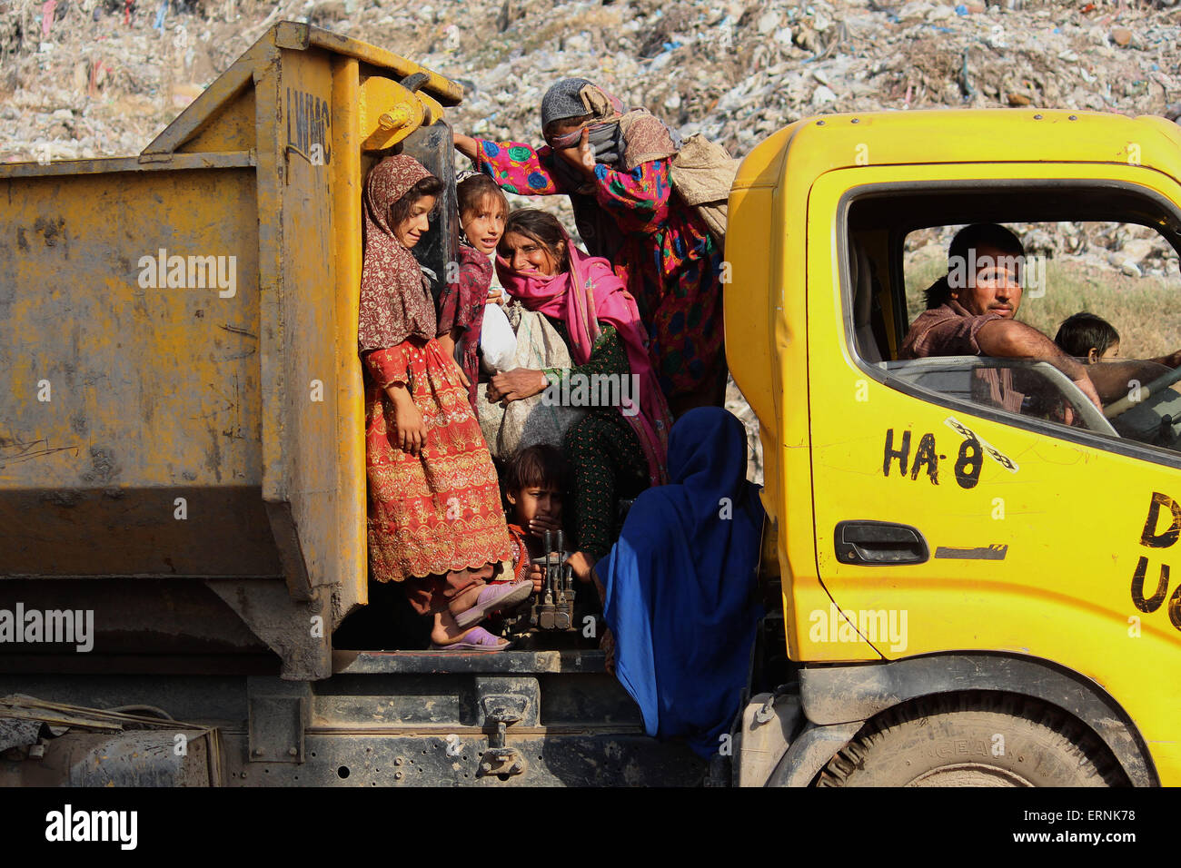Garbage pickers hi-res stock photography and images - Alamy