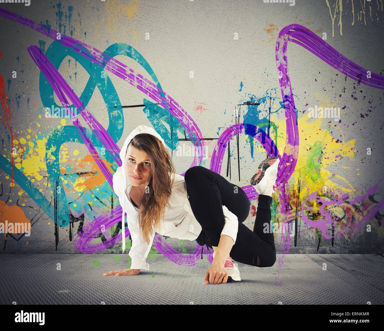 Girl break dancing hi-res stock photography and images - Alamy