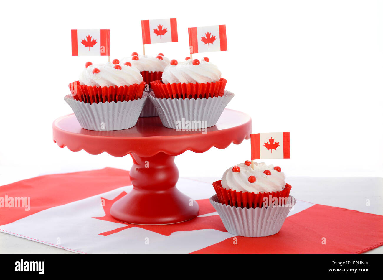 Canada day cupcake hi-res stock photography and images - Alamy