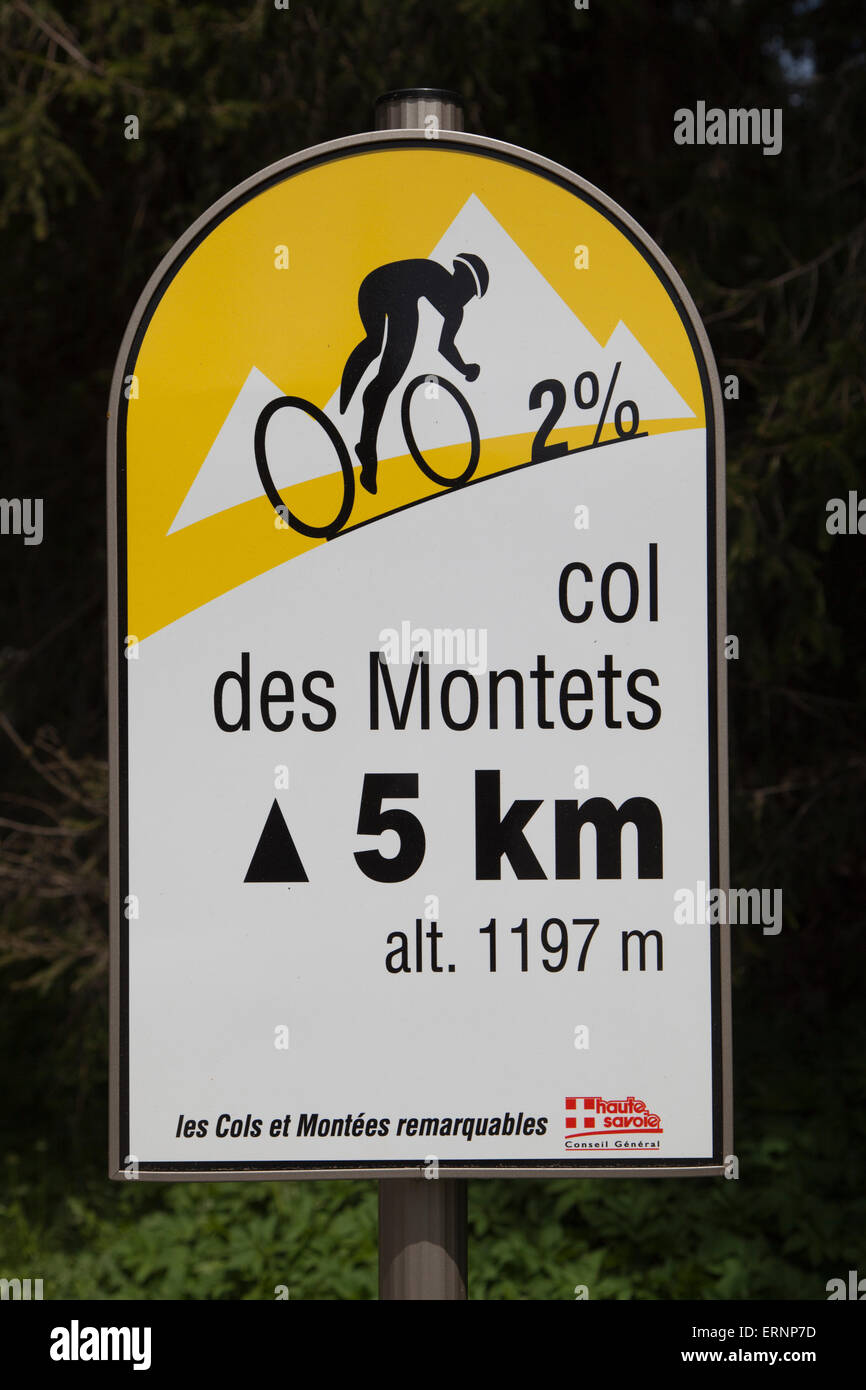 French col sign hi-res stock photography and images - Alamy