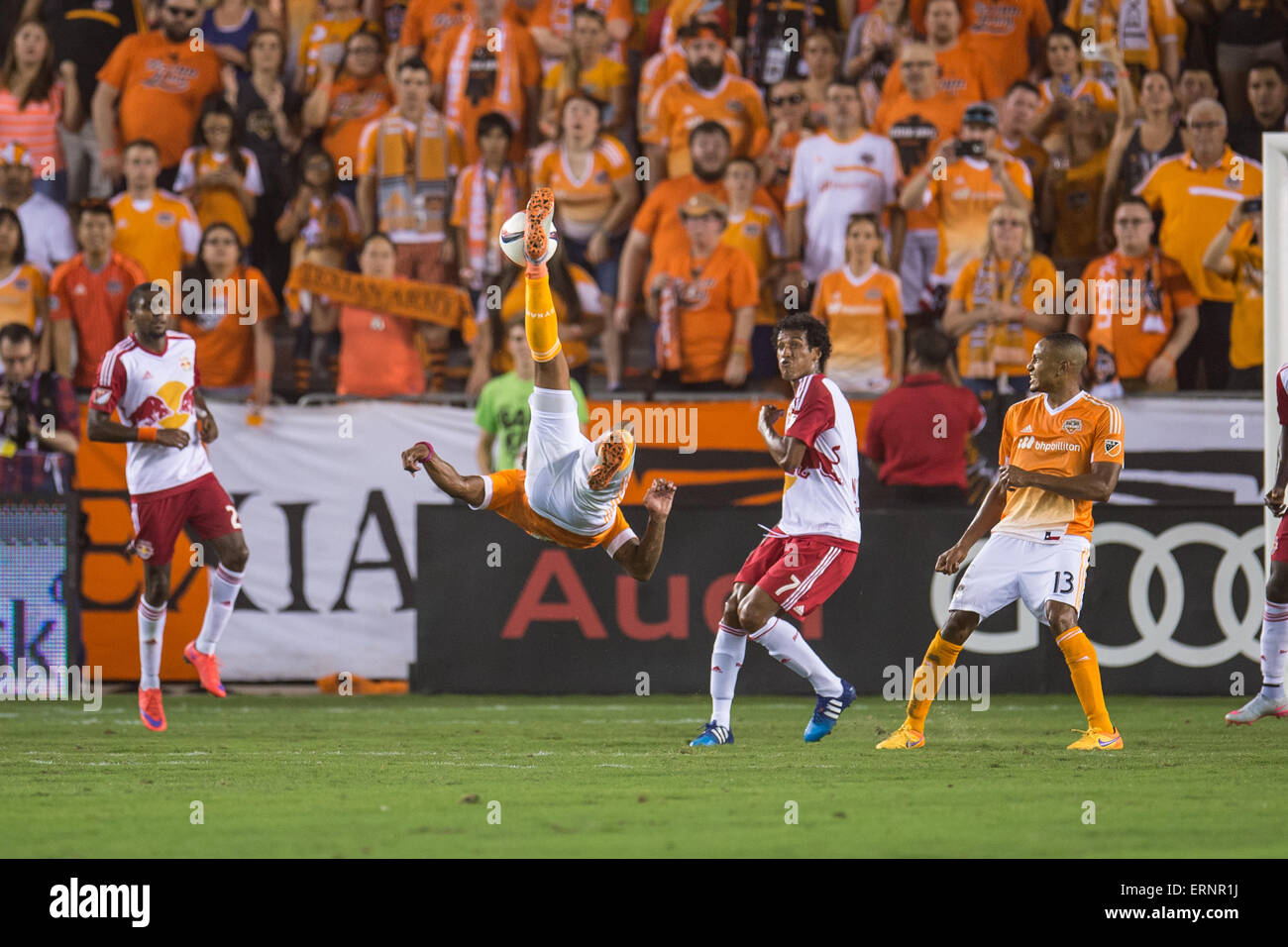 Houston, Texas, USA. 5th June, 2015. Houston Dynamo forward Giles ...