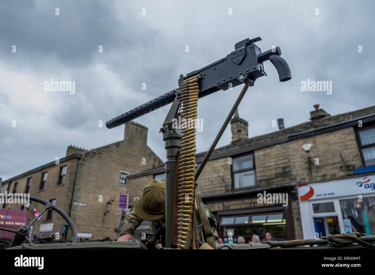 Machine gun mounted on jeep hi-res stock photography and images - Alamy