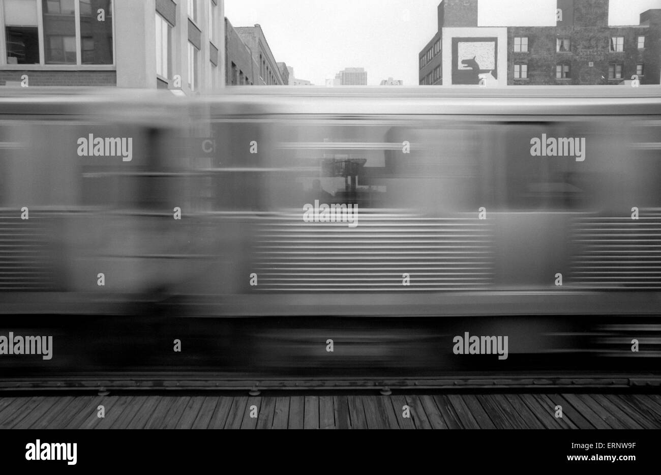 Chicago, IL, 14-Dec-1996: Passing El-Train at Belmont Station Stock ...