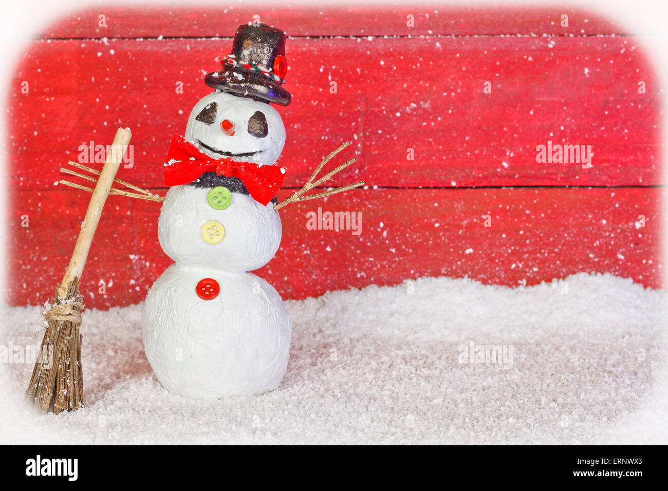 Empty snow globe christmas background hi-res stock photography and ...