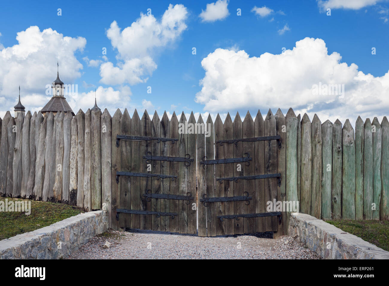 Old wooden gates. wood texture. Background for design Stock Photo - Alamy