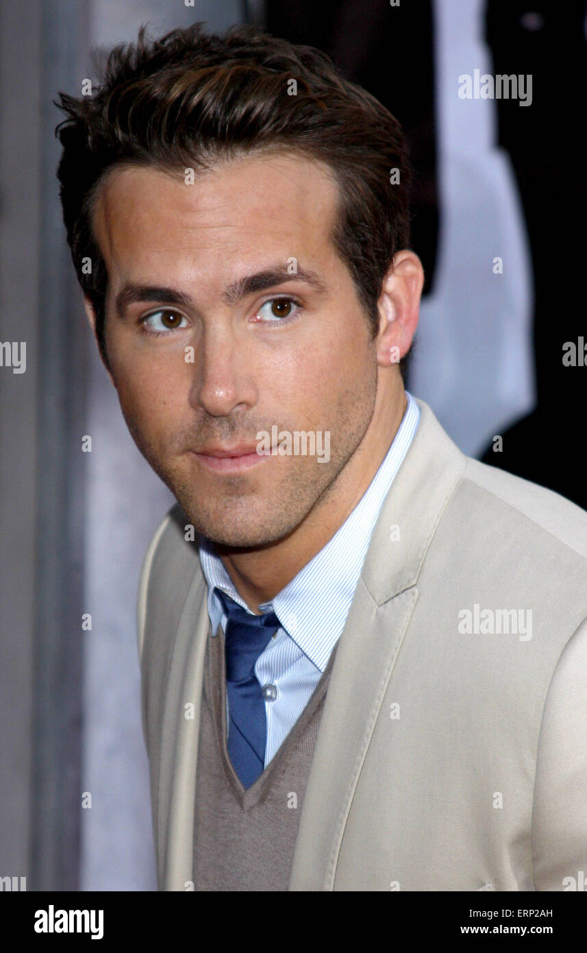 Ryan Reynolds at the Los Angeles premiere of 'The Proposal' held at the ...