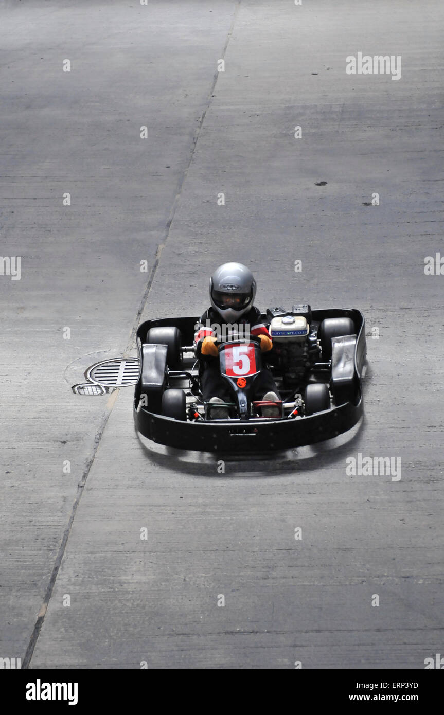Kart racing hi-res stock photography and images - Alamy