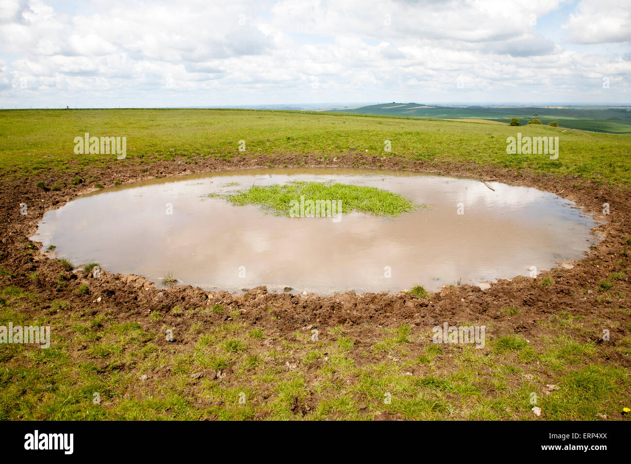 Dew pond water supply on the top of Tan Hill, All Cannings, Wiltshire ...