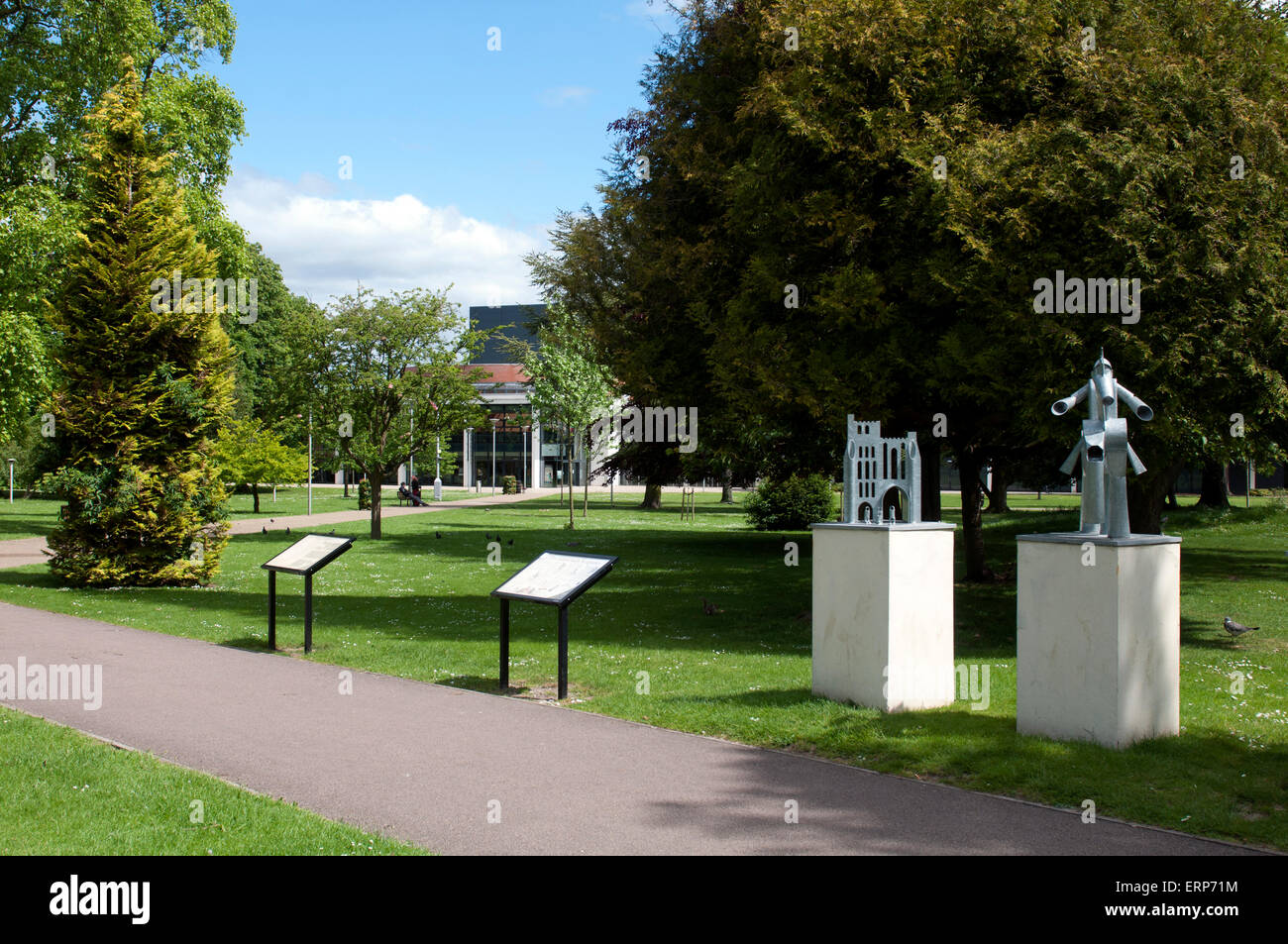 Grove House Gardens, Dunstable, Bedfordshire, England, UK Stock Photo ...