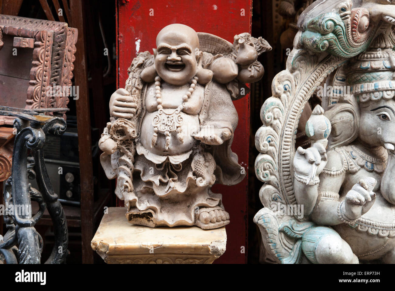 Indian market stall, Bhendi Bazaar, Mumbai, India Stock Photo - Alamy
